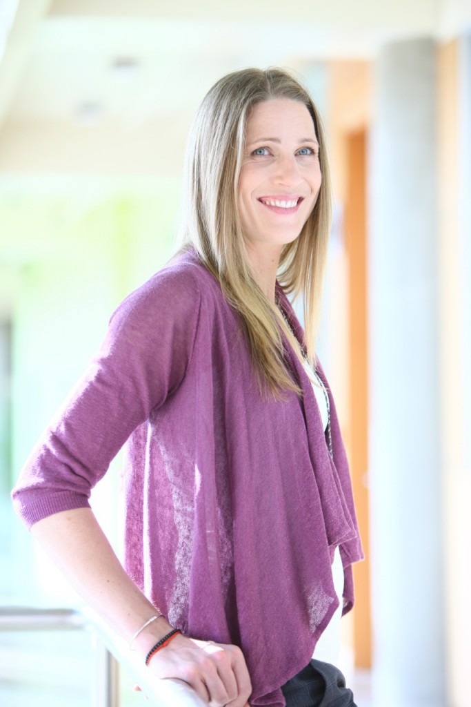 Kristina Groves · Kickass Canadians